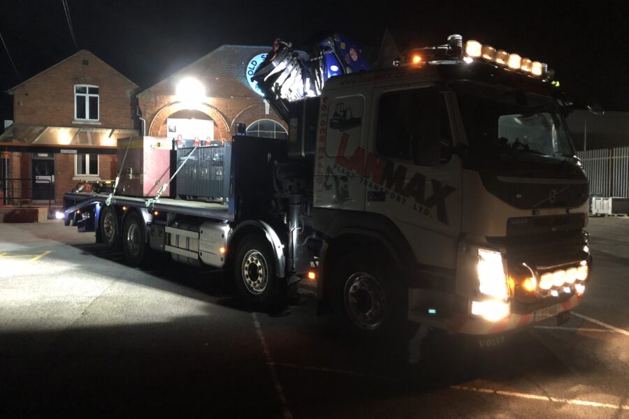 26T/32T Beavertail Crane Lorries - Lanmax